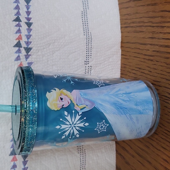 Disney | Dining | Disneys Frozen Elsa Drinking Cup W8th Straw | Poshmark